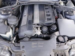 Melns BMW 320 2001 Cēsis, ar dzinēja tilpumu 2.00 L un nobraukumu 235 tūkst. km par 2950 €, foto 12 vietnē AUTOMOTO.COM.LV