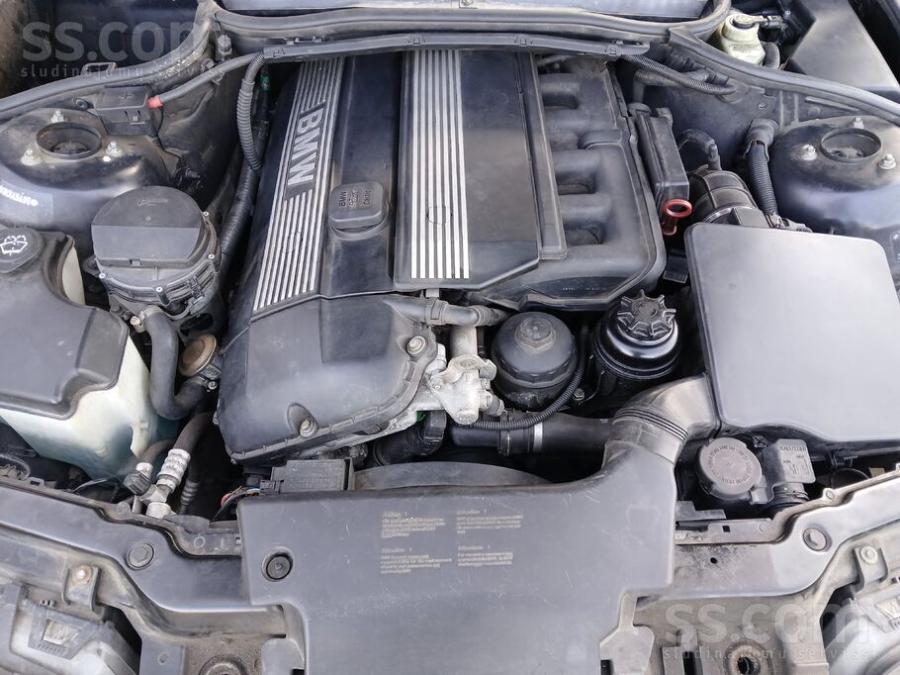 Melns BMW 320 2001 Cēsis, ar dzinēja tilpumu 2.00 L un nobraukumu 235 tūkst. km par 2950 €, foto 12 vietnē AUTOMOTO.COM.LV