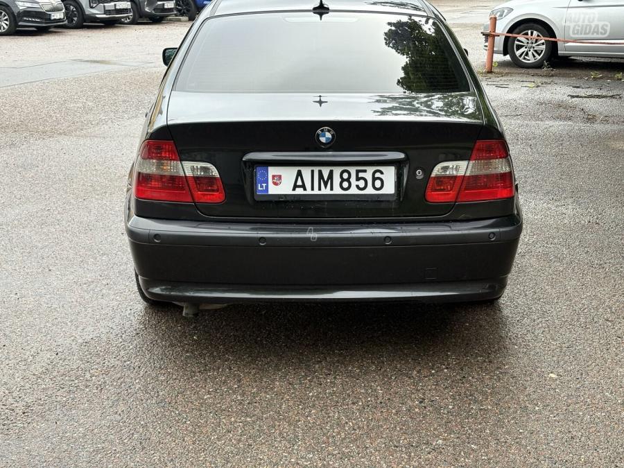Melns BMW 320 2001 Viļņa, ar dzinēja tilpumu 2.00 L un nobraukumu 380 tūkst. km par 999 €, foto 5 vietnē AUTOMOTO.COM.LV