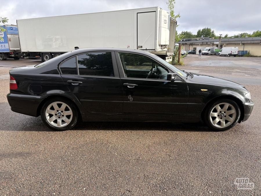 Melns BMW 320 2001 Viļņa, ar dzinēja tilpumu 2.00 L un nobraukumu 380 tūkst. km par 999 €, foto 8 vietnē AUTOMOTO.COM.LV