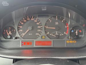 Melns BMW 320 2001 Viļņa, ar dzinēja tilpumu 2.00 L un nobraukumu 380 tūkst. km par 999 €, foto 16 vietnē AUTOMOTO.COM.LV