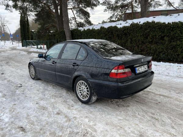 Black BMW 320 2002 in Klaipeda, with an engine capacity of 2.00 L and mileage of 380 thousand km for 1999 €, photo 2 on AUTOMOTO.COM.LV