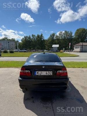 Black BMW 320 2002 in Riga, with an engine capacity of 2.00 L and mileage of 407 thousand km for 2500 €, photo 6 on AUTOMOTO.COM.LV
