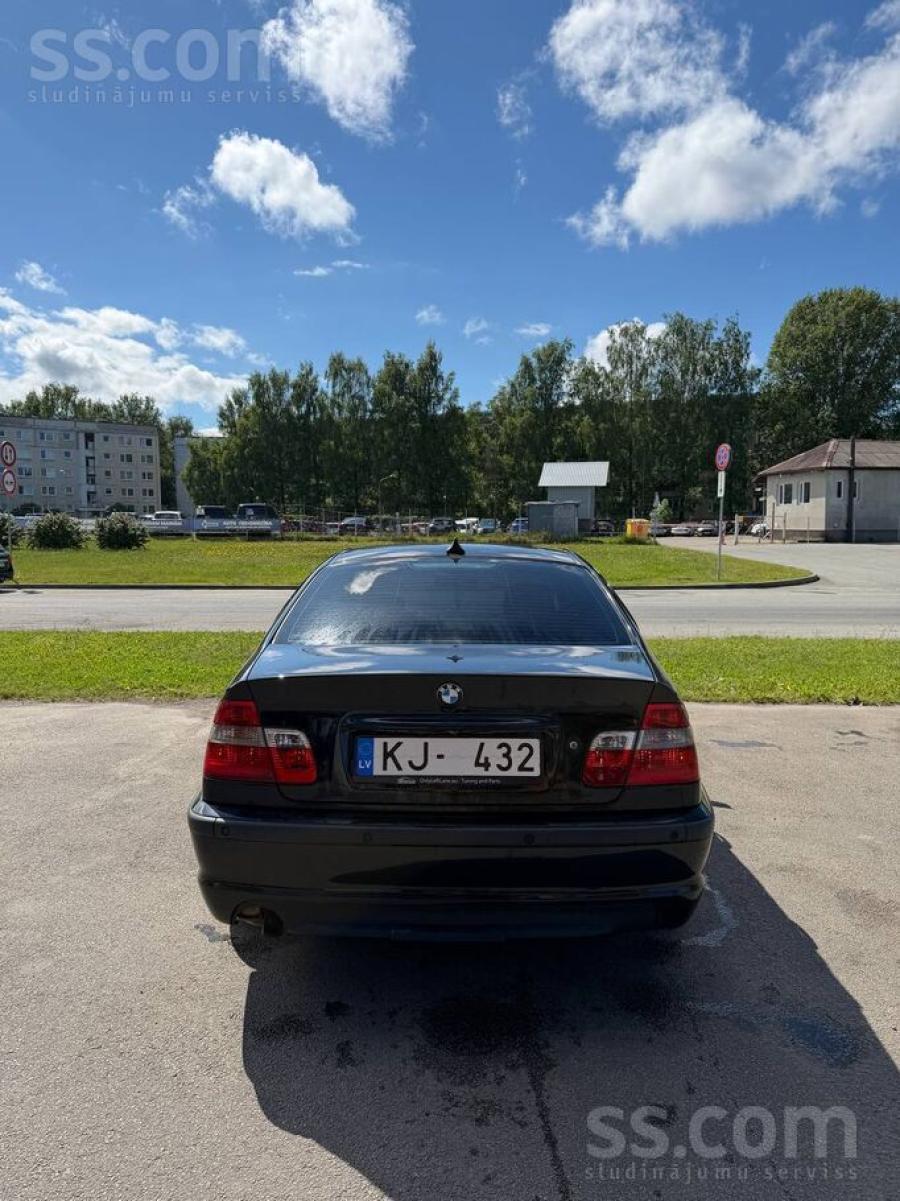 Black BMW 320 2002 in Riga, with an engine capacity of 2.00 L and mileage of 407 thousand km for 2500 €, photo 6 on AUTOMOTO.COM.LV