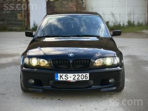 Black BMW 320 2002 in Riga, with an engine capacity of 2.00 L and mileage of 323 thousand km for 2850 €, photo 3 on AUTOMOTO.COM.LV