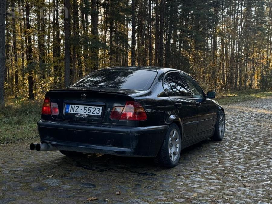 Черный БМВ 320 2002 в Екабпилс, объемом двигателя 2.00 л и пробегом 435 тыс. км за 2790 €, фото 6 на AUTOMOTO.COM.LV