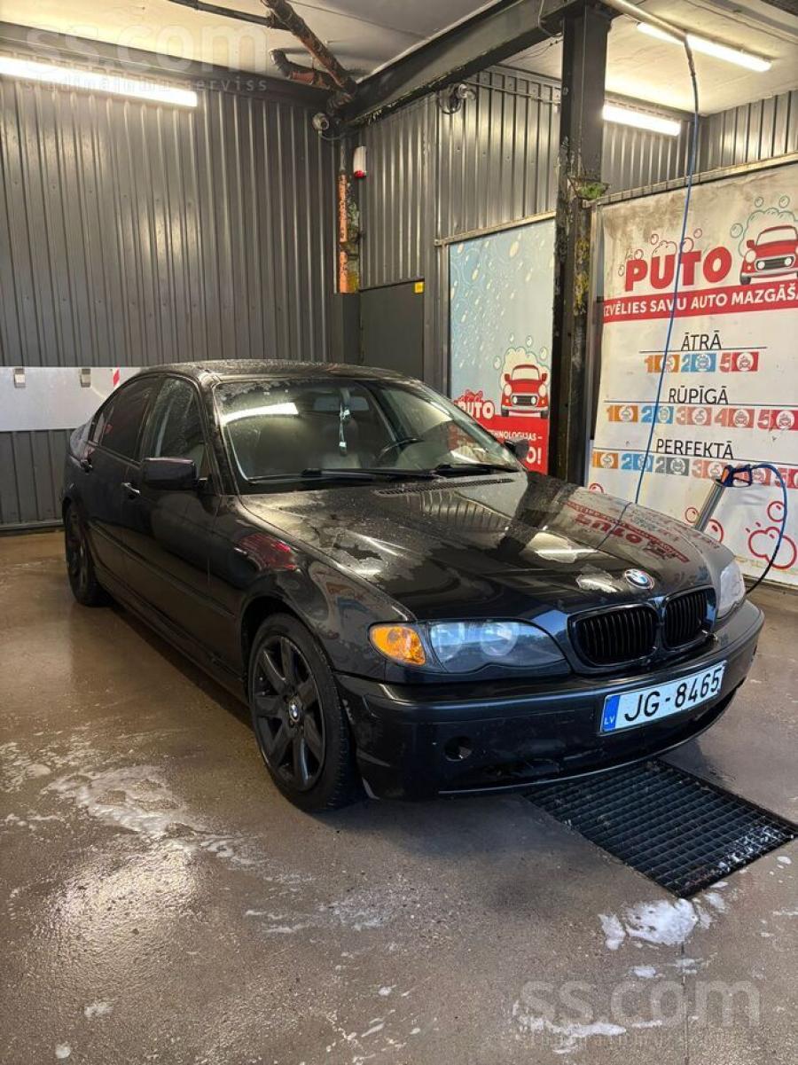 Black BMW 320 2002 in Riga, with an engine capacity of 2.00 L and mileage of 445 thousand km for 1500 €, photo 3 on AUTOMOTO.COM.LV