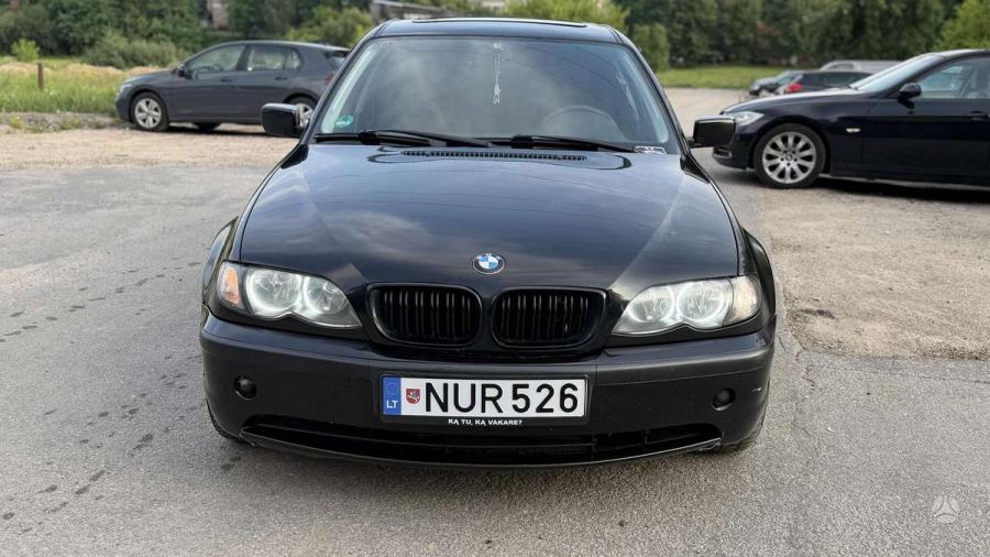 Black BMW 320 2002 in Vilnius, with an engine capacity of 2.00 L and mileage of 318 thousand km for 1550 €, photo 1 on AUTOMOTO.COM.LV