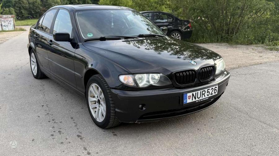 Black BMW 320 2002 in Vilnius, with an engine capacity of 2.00 L and mileage of 318 thousand km for 1550 €, photo 3 on AUTOMOTO.COM.LV