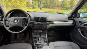 Black BMW 320 2002 in Vilnius, with an engine capacity of 2.00 L and mileage of 318 thousand km for 1550 €, photo 15 on AUTOMOTO.COM.LV