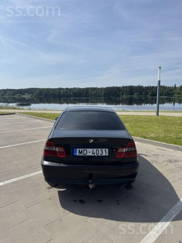 Black BMW 320 2003 in Ogre, with an engine capacity of 2.00 L and mileage of 335 thousand km for 1999 €, photo 3 on AUTOMOTO.COM.LV