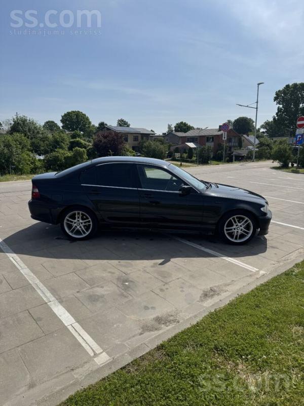 Black BMW 320 2003 in Ogre, with an engine capacity of 2.00 L and mileage of 335 thousand km for 1999 €, photo 4 on AUTOMOTO.COM.LV