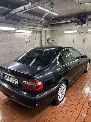 Melns BMW 320 2003 Viļņa, ar dzinēja tilpumu 2.00 L un nobraukumu 469 tūkst. km par 1200 €, foto 6 vietnē AUTOMOTO.COM.LV