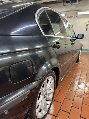 Melns BMW 320 2003 Viļņa, ar dzinēja tilpumu 2.00 L un nobraukumu 469 tūkst. km par 1200 €, foto 7 vietnē AUTOMOTO.COM.LV