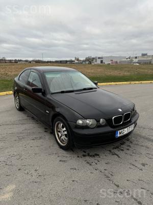 Melns BMW 320 2003 Liepāja, ar dzinēja tilpumu 2.00 L un nobraukumu 425 tūkst. km par 1350 €, foto 2 vietnē AUTOMOTO.COM.LV