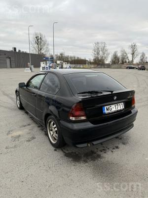 Melns BMW 320 2003 Liepāja, ar dzinēja tilpumu 2.00 L un nobraukumu 425 tūkst. km par 1350 €, foto 5 vietnē AUTOMOTO.COM.LV