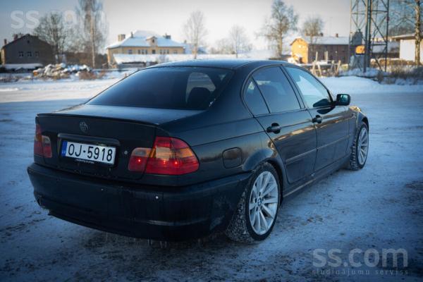 Melns BMW 320 2003 Valmiera, ar dzinēja tilpumu 2.00 L un nobraukumu 435 tūkst. km par 2900 €, foto 6 vietnē AUTOMOTO.COM.LV