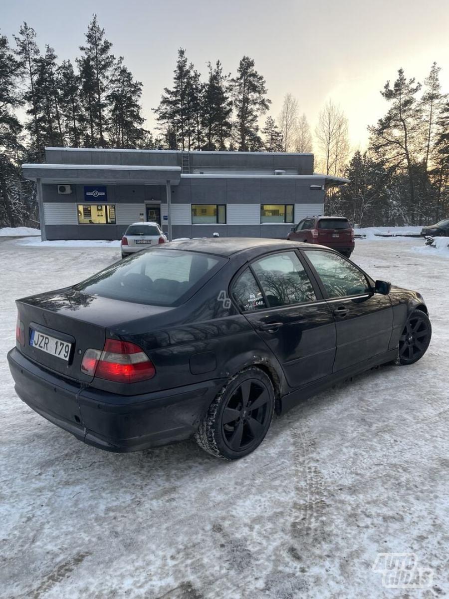 Black BMW 320 2003 in Vilnius, with an engine capacity of 2.00 L and mileage of 372 thousand km for 1150 €, photo 4 on AUTOMOTO.COM.LV