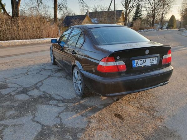 Black BMW 320 2003 in Vilnius, with an engine capacity of 2.00 L and mileage of 375 thousand km for 700 €, photo 9 on AUTOMOTO.COM.LV