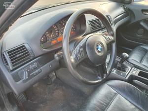 Black BMW 320 2003 in Vilnius, with an engine capacity of 2.00 L and mileage of 375 thousand km for 700 €, photo 18 on AUTOMOTO.COM.LV