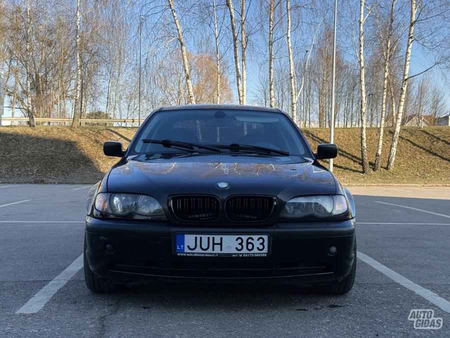 Melns BMW 320 2003 Kauņa, ar dzinēja tilpumu 2.00 L un nobraukumu 375 tūkst. km par 1500 €, foto 2 vietnē AUTOMOTO.COM.LV