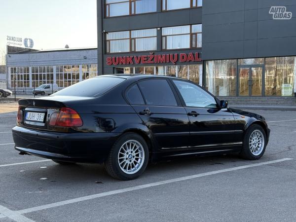 Melns BMW 320 2003 Kauņa, ar dzinēja tilpumu 2.00 L un nobraukumu 375 tūkst. km par 1500 €, foto 5 vietnē AUTOMOTO.COM.LV