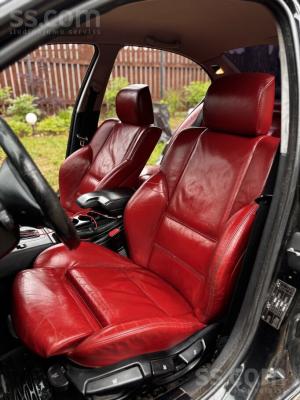 Melns BMW 320 2003 Ogre, ar dzinēja tilpumu 2.00 L un nobraukumu 316 tūkst. km par 2999 €, foto 12 vietnē AUTOMOTO.COM.LV