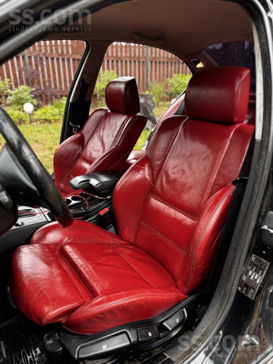 Melns BMW 320 2003 Ogre, ar dzinēja tilpumu 2.00 L un nobraukumu 316 tūkst. km par 2999 €, foto 12 vietnē AUTOMOTO.COM.LV