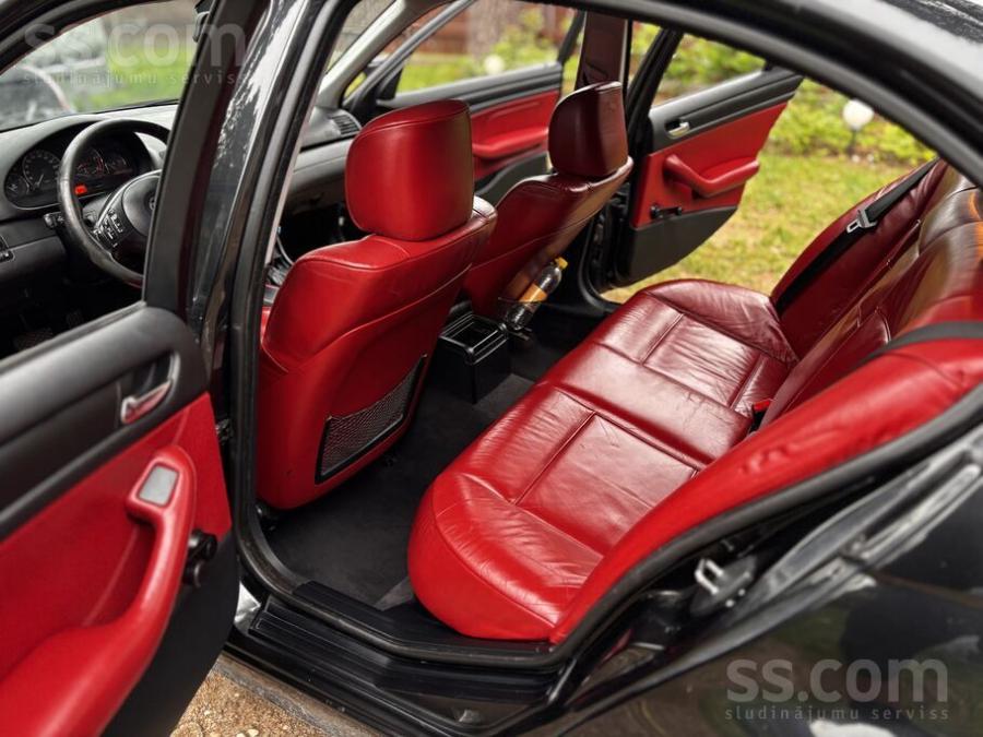 Melns BMW 320 2003 Ogre, ar dzinēja tilpumu 2.00 L un nobraukumu 316 tūkst. km par 2999 €, foto 13 vietnē AUTOMOTO.COM.LV
