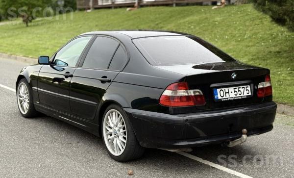 Black BMW 320 2003 in Ogre, with an engine capacity of 2.00 L and mileage of 316 thousand km for 2999 €, photo 5 on AUTOMOTO.COM.LV