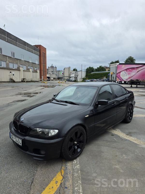 Melns BMW 320 2003 Rīga, ar dzinēja tilpumu 2.00 L un nobraukumu 442 tūkst. km par 3000 €, foto 3 vietnē AUTOMOTO.COM.LV