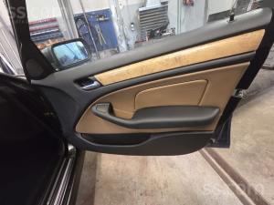 Melns BMW 320 2003 Rīga, ar dzinēja tilpumu 2.00 L un nobraukumu 442 tūkst. km par 3000 €, foto 9 vietnē AUTOMOTO.COM.LV