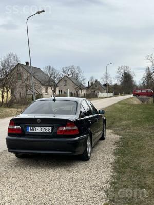 Black BMW 320 2003 in Riga, with an engine capacity of 2.00 L and mileage of 0 thousand km for 1400 €, photo 3 on AUTOMOTO.COM.LV