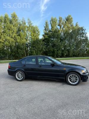 Melns BMW 320 2003 Tukums, ar dzinēja tilpumu 2.00 L un nobraukumu 388 tūkst. km par 1900 €, foto  vietnē AUTOMOTO.COM.LV