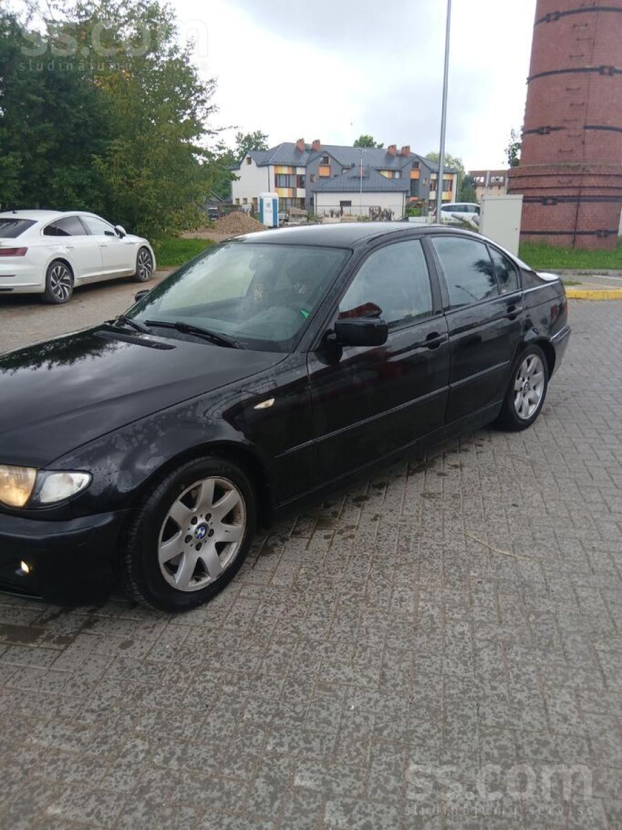 Black BMW 320 2003 in Saldus, with an engine capacity of 2.00 L and mileage of 319 thousand km for 1550 €, photo 5 on AUTOMOTO.COM.LV