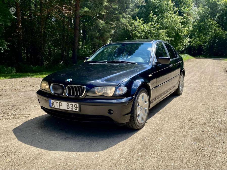 Black BMW 320 2003 in Pasvalys, with an engine capacity of 2.00 L and mileage of 331 thousand km for 2250 €, photo 1 on AUTOMOTO.COM.LV