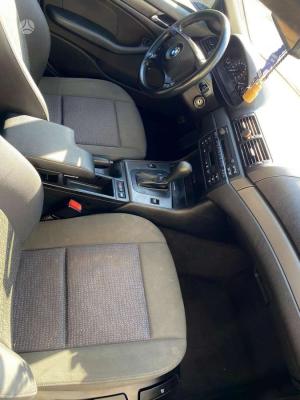 Black BMW 320 2003 in Pasvalys, with an engine capacity of 2.00 L and mileage of 331 thousand km for 2250 €, photo 20 on AUTOMOTO.COM.LV
