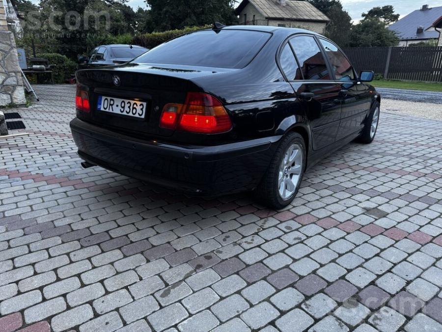 Черный БМВ 320 2003 в Рига, объемом двигателя 2.00 л и пробегом 320 тыс. км за 1700 €, фото 1 на AUTOMOTO.COM.LV