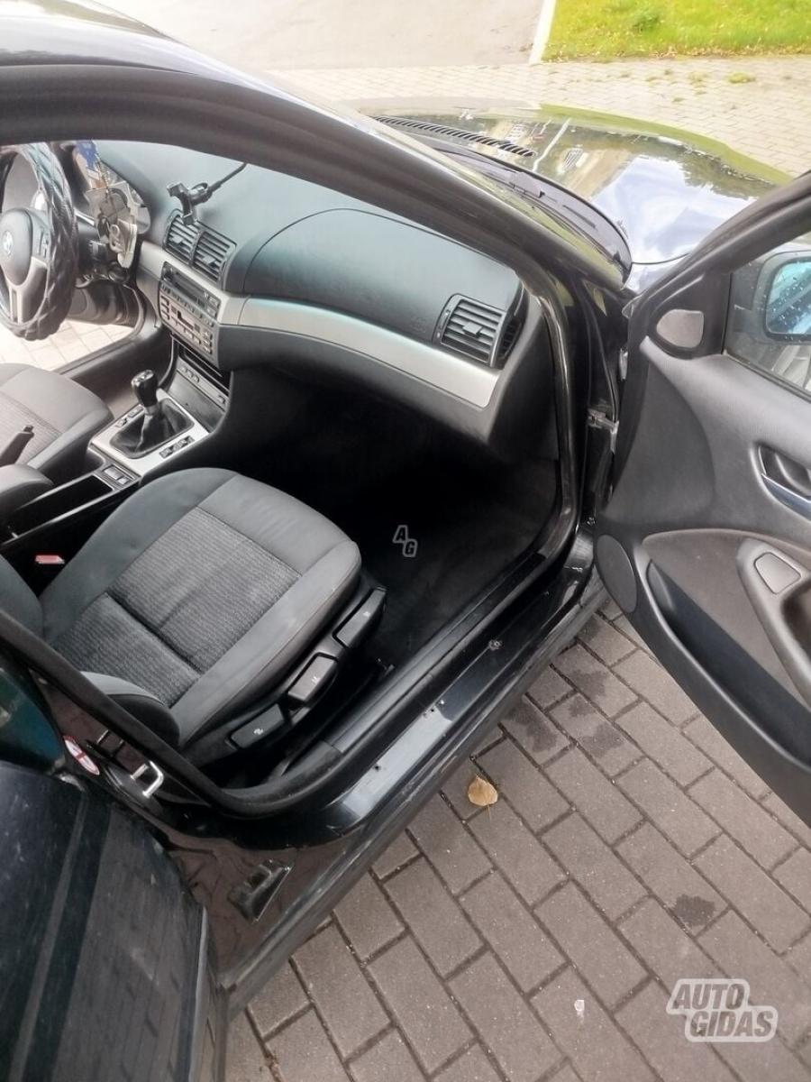 Melns BMW 320 2003 Panevēža, ar dzinēja tilpumu 2.00 L un nobraukumu 439 tūkst. km par 1600 €, foto 15 vietnē AUTOMOTO.COM.LV