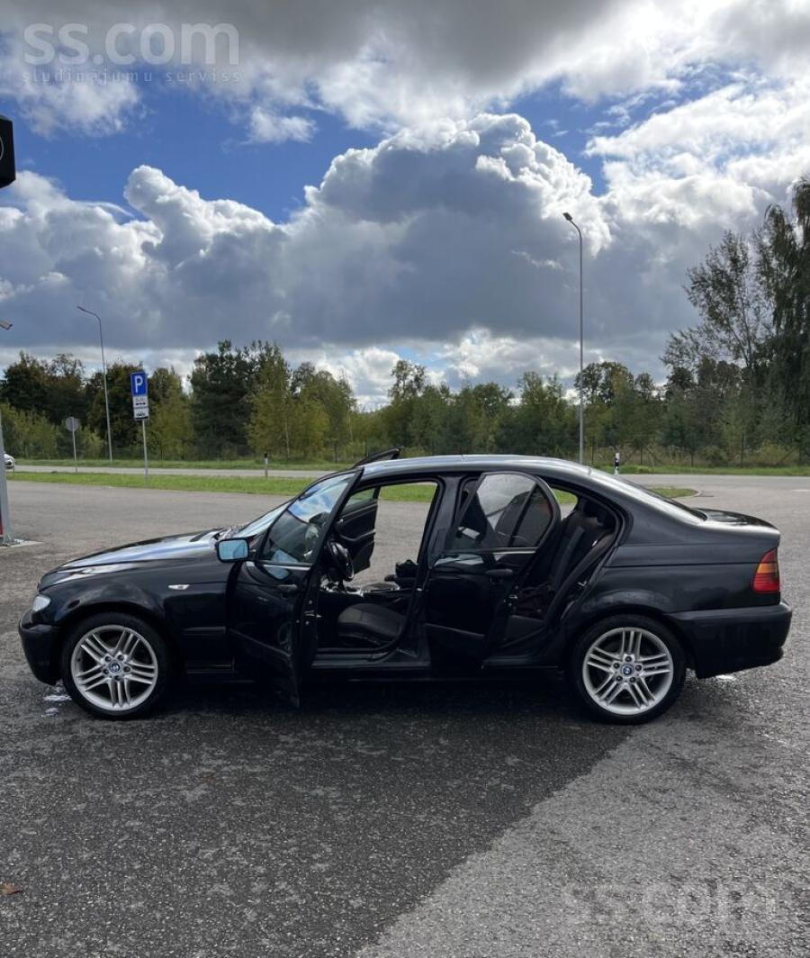 Black BMW 320 2003 in Daugavpils, with an engine capacity of 2.00 L and mileage of 399 thousand km for 2990 €, photo 4 on AUTOMOTO.COM.LV