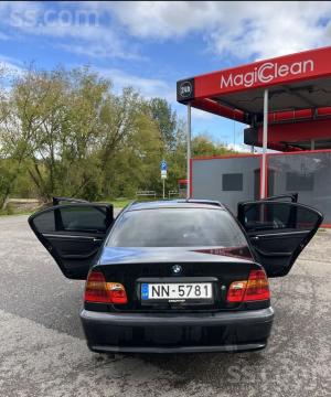 Black BMW 320 2003 in Daugavpils, with an engine capacity of 2.00 L and mileage of 399 thousand km for 2990 €, photo 6 on AUTOMOTO.COM.LV