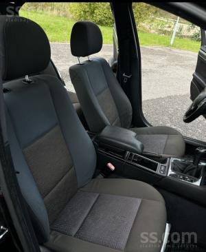 Black BMW 320 2003 in Daugavpils, with an engine capacity of 2.00 L and mileage of 399 thousand km for 2990 €, photo 13 on AUTOMOTO.COM.LV