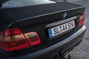 Black BMW 320 2004 in Valmiera, with an engine capacity of 2.00 L and mileage of 340 thousand km for 2600 €, photo 9 on AUTOMOTO.COM.LV