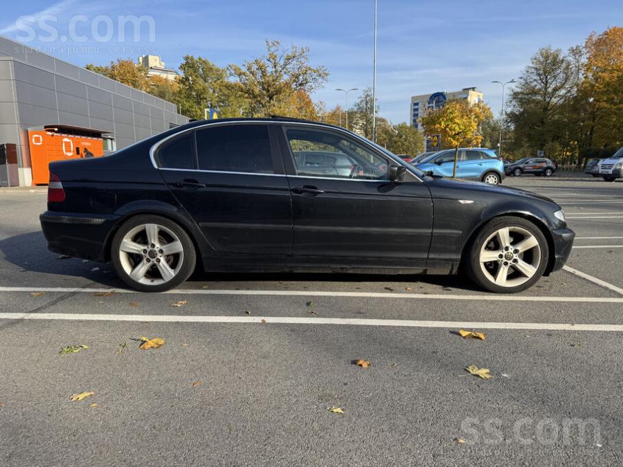 Black BMW 320 2004 in Riga, with an engine capacity of 2.00 L and mileage of 503 thousand km for 3000 €, photo 3 on AUTOMOTO.COM.LV