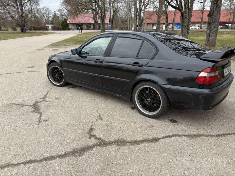 Black BMW 320 2004 in Gulbene, with an engine capacity of 2.00 L and mileage of 265 thousand km for 2100 €, photo 1 on AUTOMOTO.COM.LV