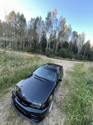 Melns BMW 320 2004 Gulbene, ar dzinēja tilpumu 2.00 L un nobraukumu 265 tūkst. km par 2450 €, foto 11 vietnē AUTOMOTO.COM.LV
