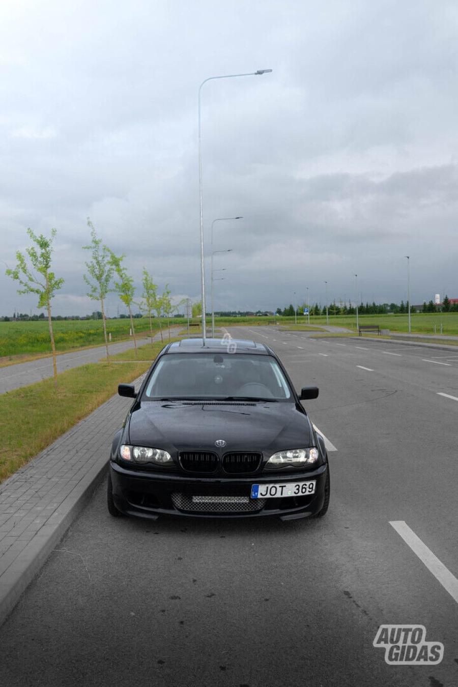 Black BMW 320 2004 in Marijampole, with an engine capacity of 2.00 L and mileage of 440 thousand km for 2300 €, photo 9 on AUTOMOTO.COM.LV