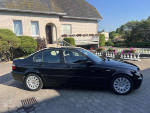 Melns BMW 320 2004 Marijampole, ar dzinēja tilpumu 2.00 L un nobraukumu 280 tūkst. km par 2450 €, foto 4 vietnē AUTOMOTO.COM.LV