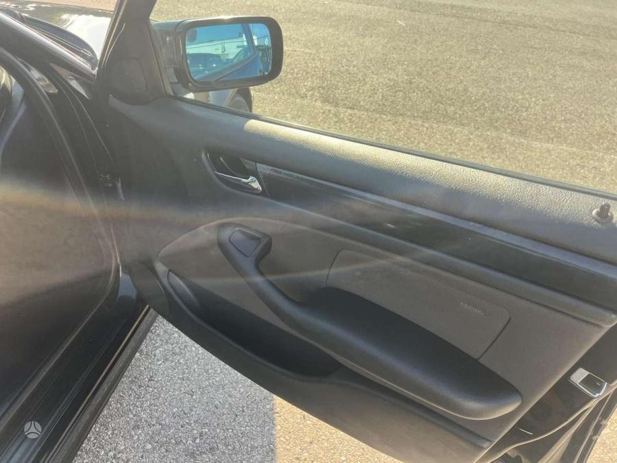 Melns BMW 320 2004 Marijampole, ar dzinēja tilpumu 2.00 L un nobraukumu 280 tūkst. km par 2450 €, foto 15 vietnē AUTOMOTO.COM.LV