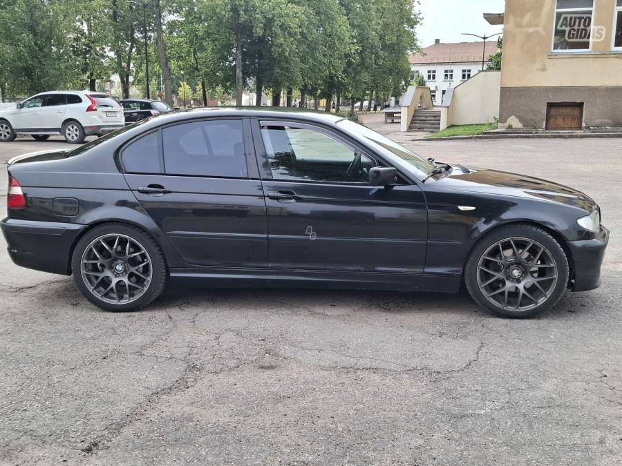 Black BMW 320 2004 in Pakruojis, with an engine capacity of 2.00 L and mileage of 315 thousand km for 1800 €, photo 5 on AUTOMOTO.COM.LV
